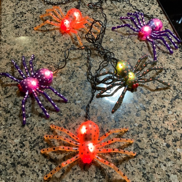 Holiday | Spiders Illuminating String Lights Set Of 5 Electric 6 12 ...